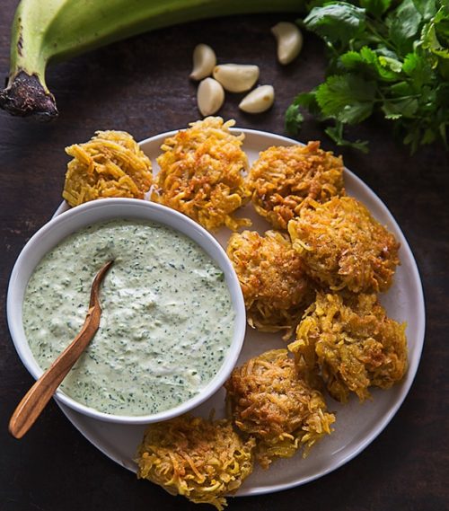 Aranitas de Platanos (Shredded Fried Plantain "Spiders") + Guasacaca ...
